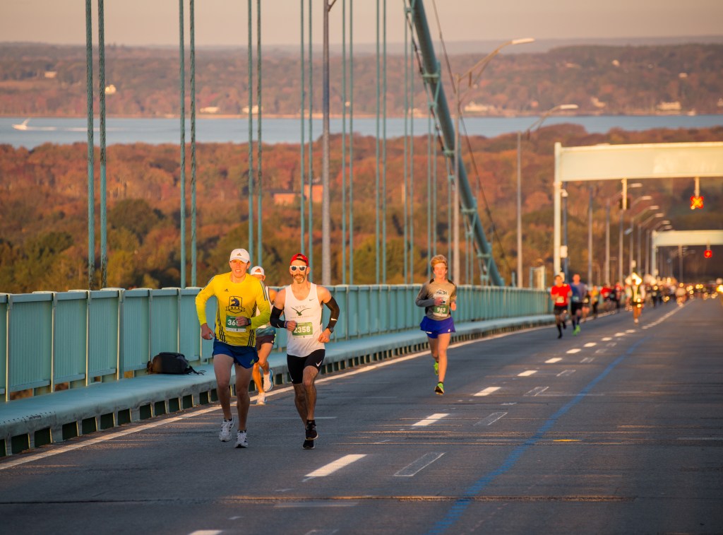 Record year for Citizens Bank Pell Bridge Run: Event breaks its own ...