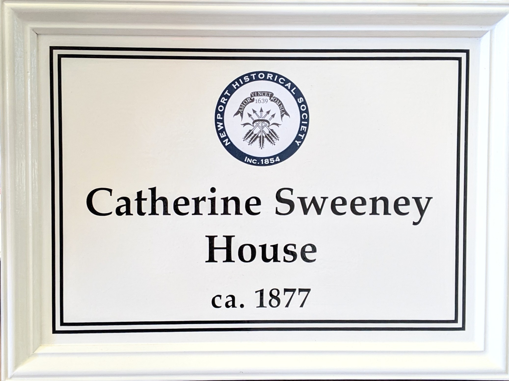 Newport Historical Society providing updated historic house plaques ...