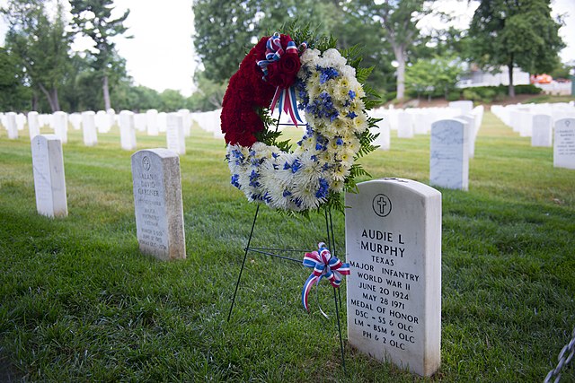 Murphy grave Arlington_National_Cemetery - What's Up Newp