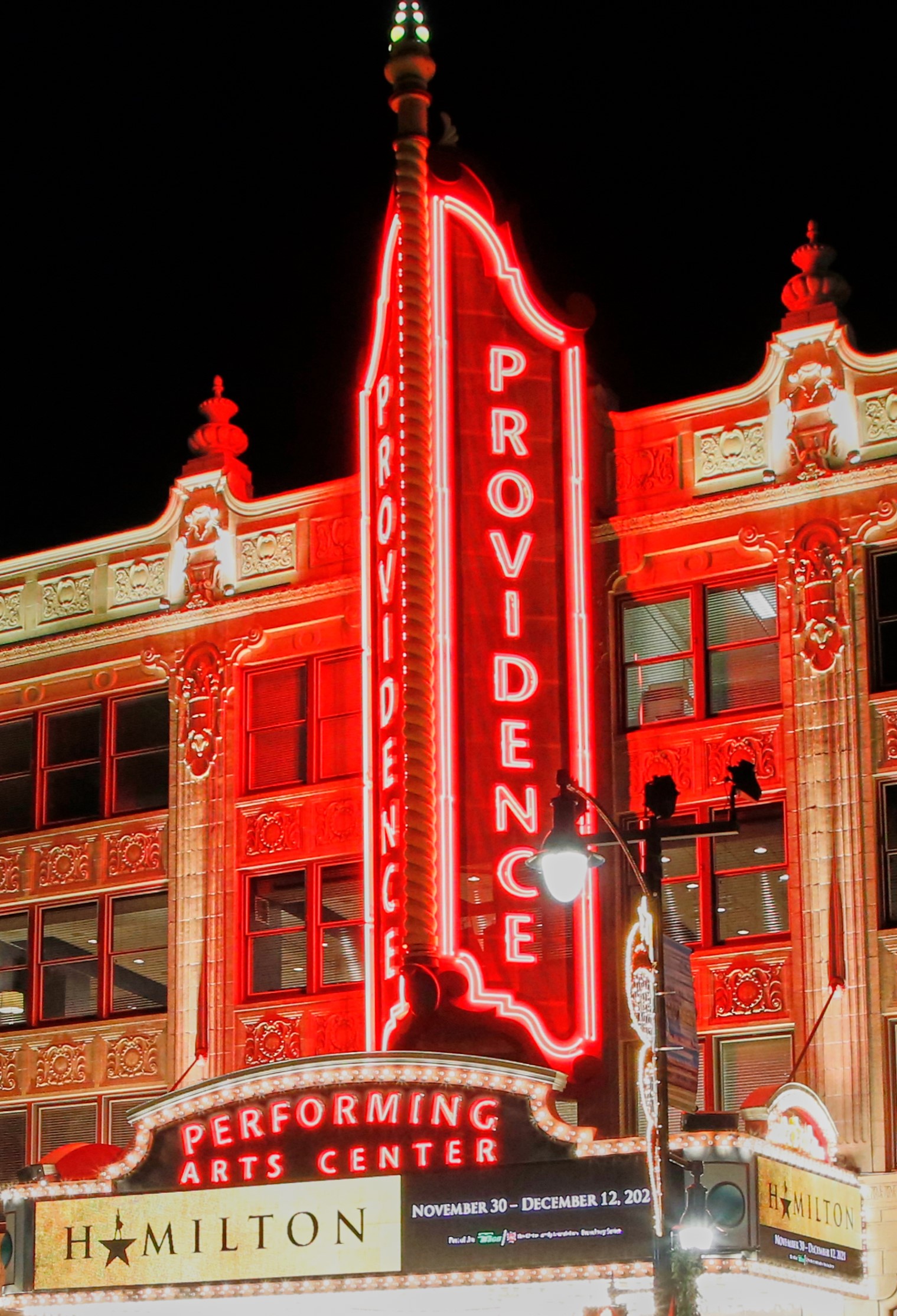 Johnny Mathis returning to PPAC for 'The Voice of Romance Tour' - What ...