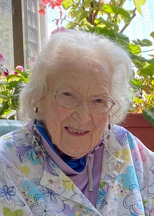 Obituary: Jane Cochrane Hallowell - What's Up Newp