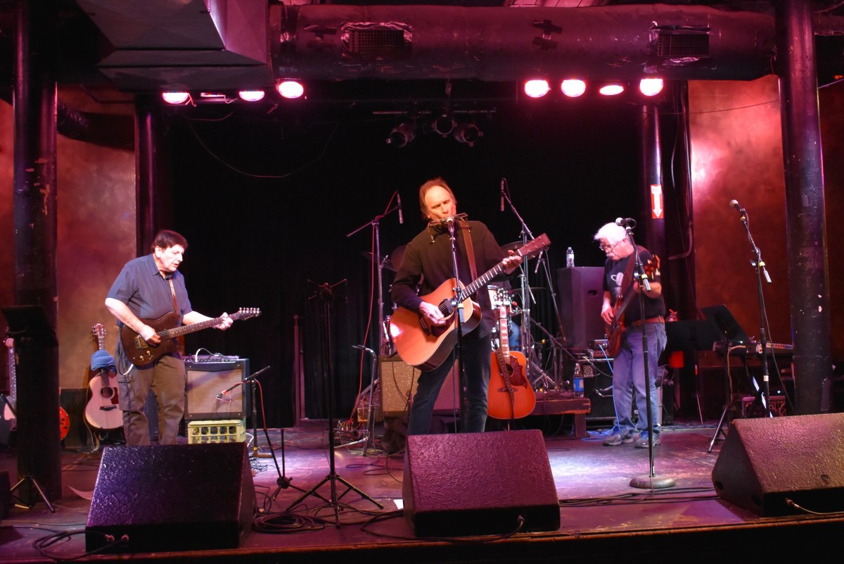 Dan-Lilly-3 - What's Up Newp