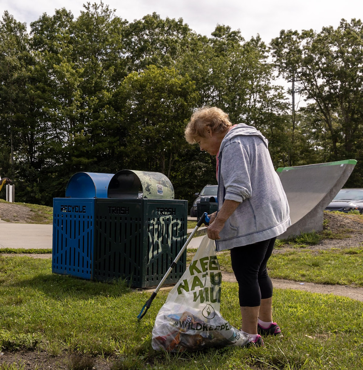 Tiverton Spring Clean-Up Week begins with Grinnell's Beach kickoff ...