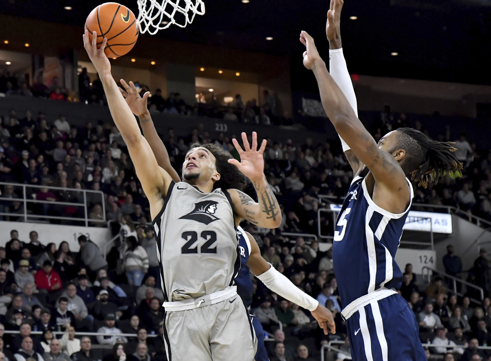 Devin Carter, Manny Bates - What's Up Newp