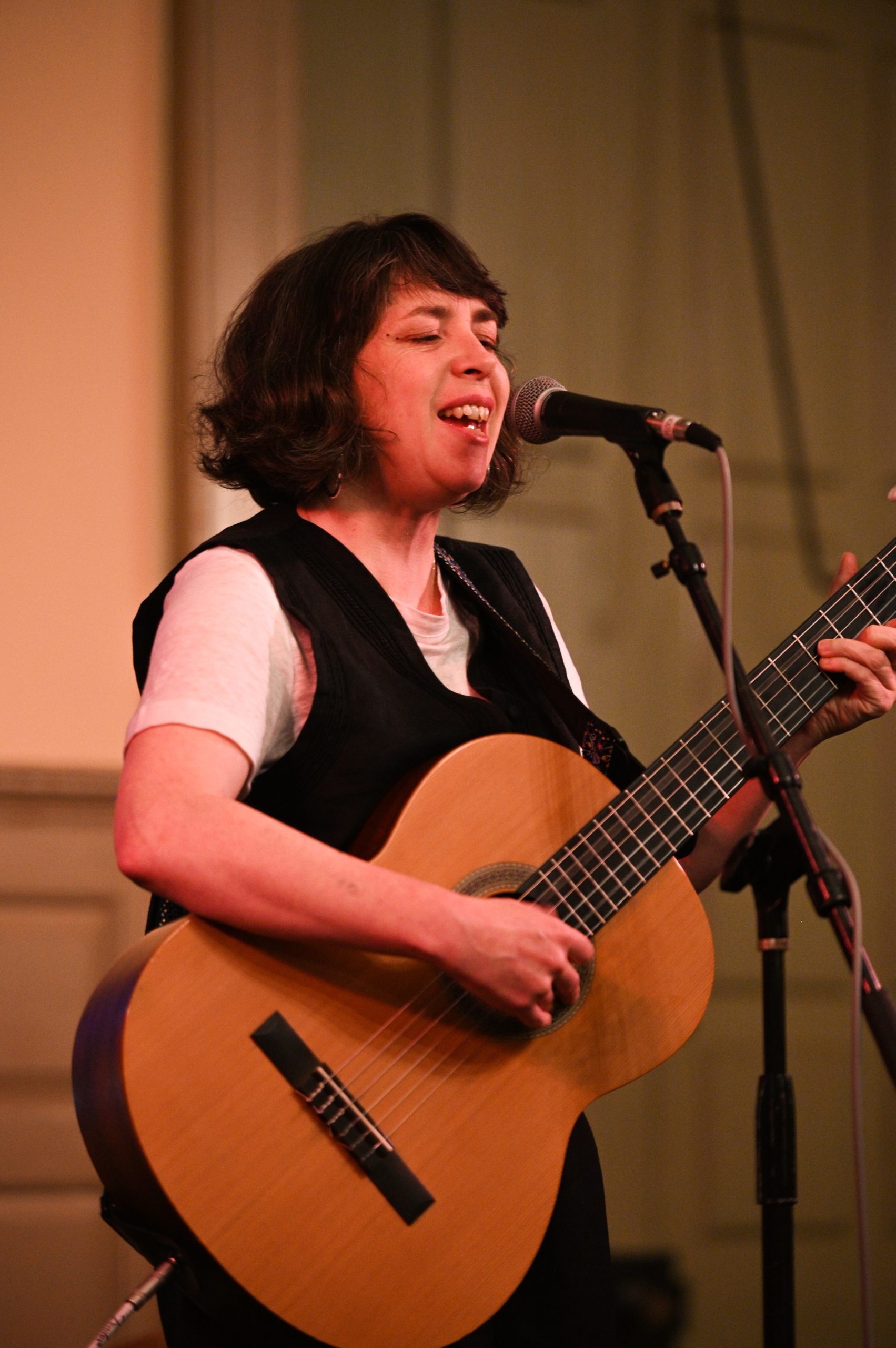 Lisa-ONeill-at-The-Colony-House-4-29-23-11 - What's Up Newp