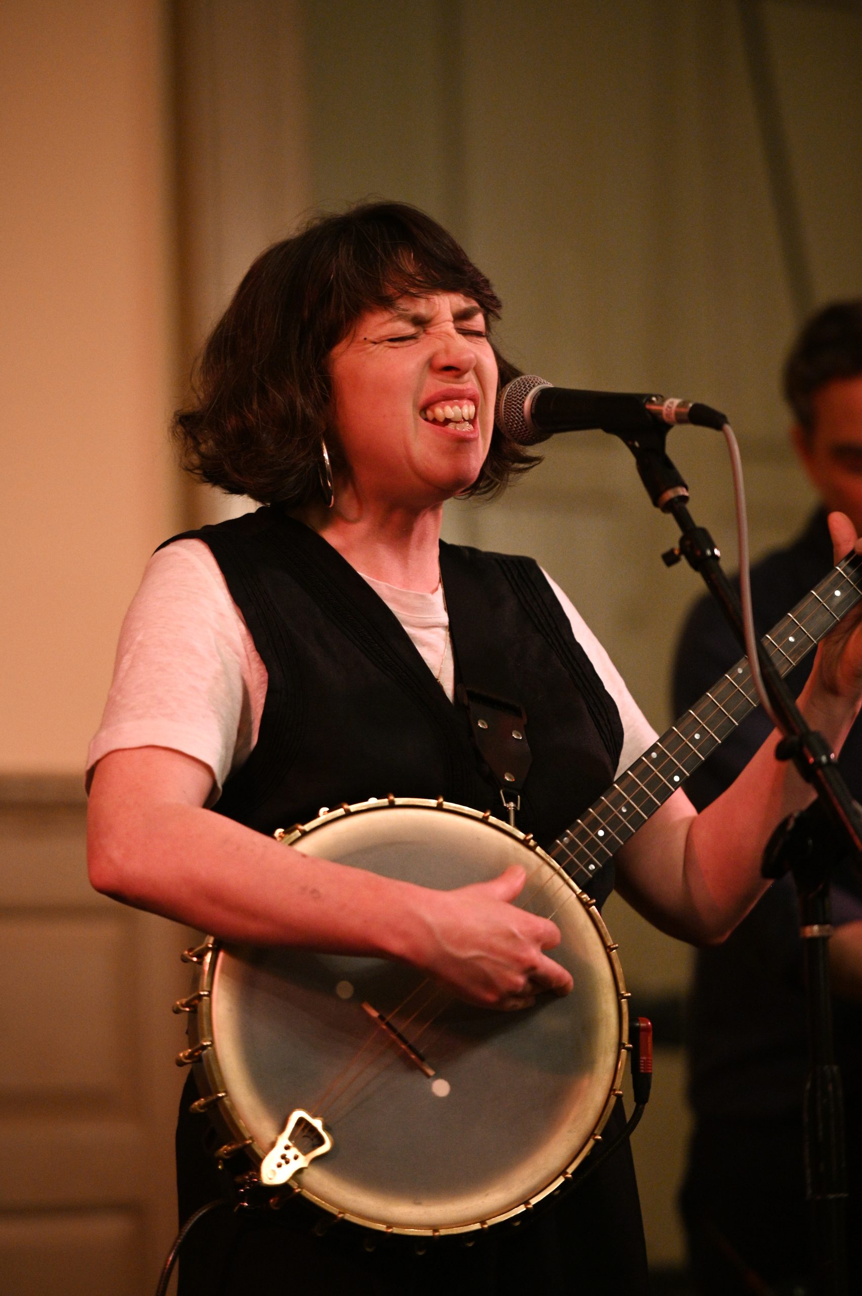 Lisa-ONeill-at-The-Colony-House-4-29-23-35 - What's Up Newp