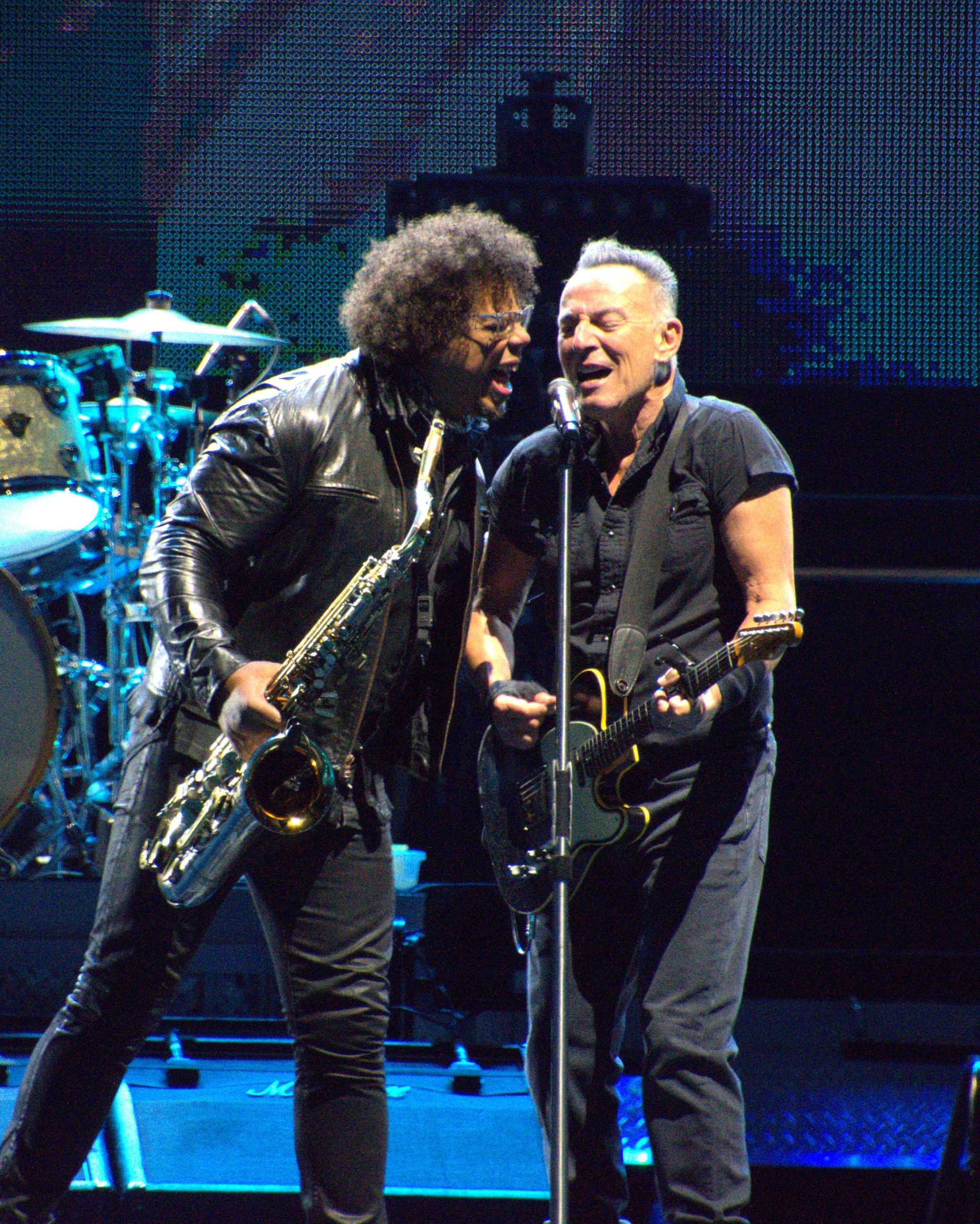 Bruce-Springsteen-Gillette-2023-14 - What's Up Newp
