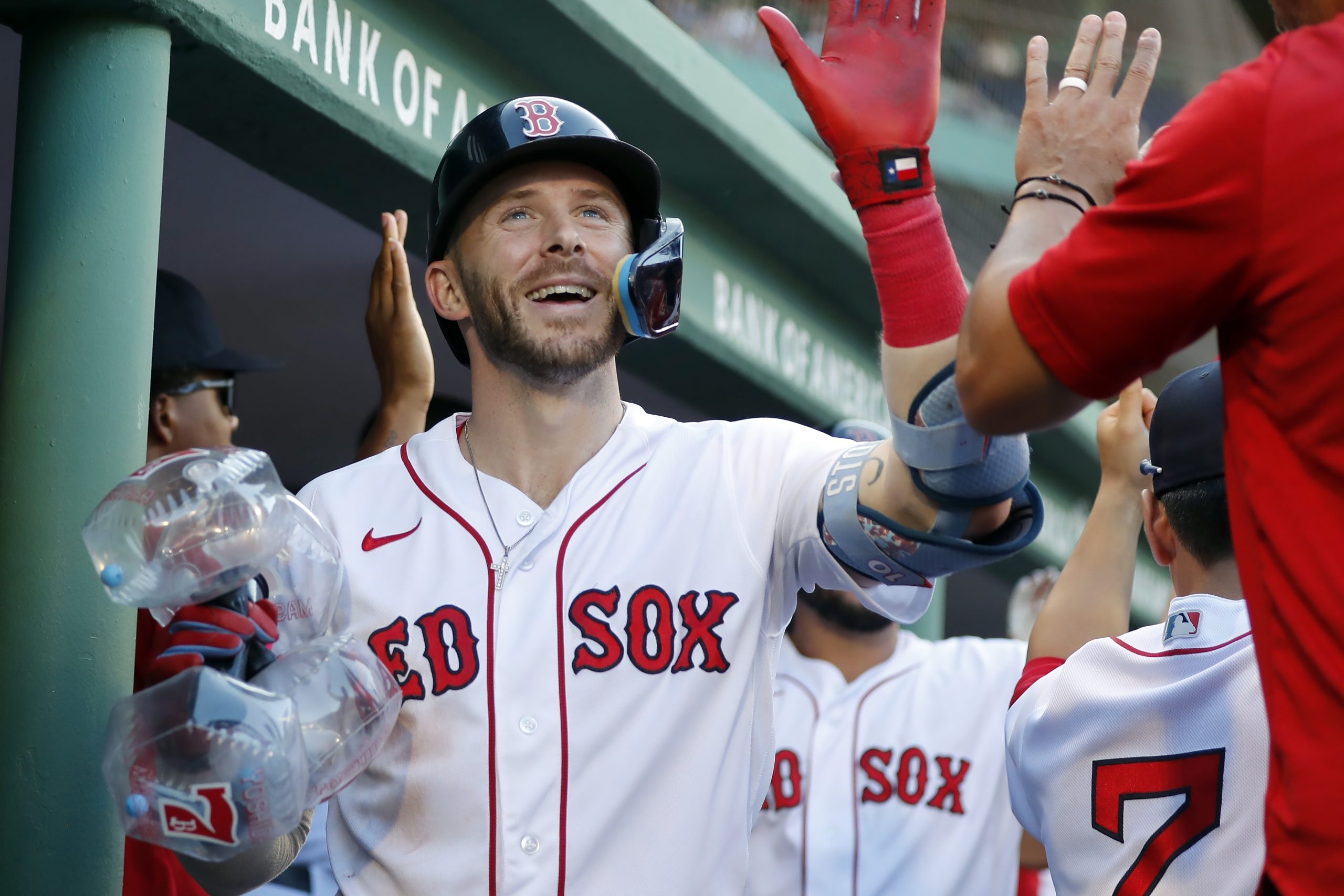 Story hits 3-run HR, Red Sox beat Yankees 5-0 after firing Chief ...