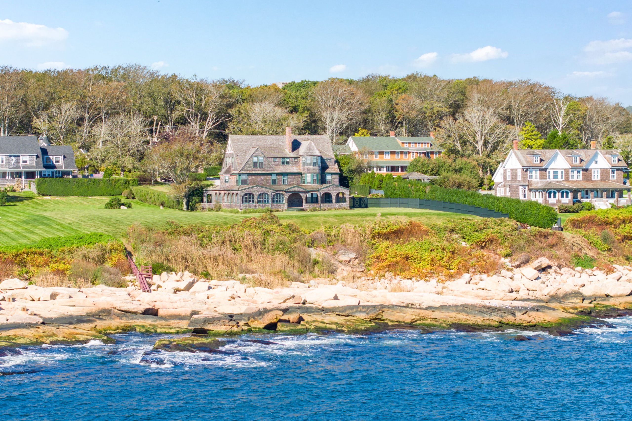 'Twin Gables' on Ocean Road in Narragansett sells for $5.4 million ...