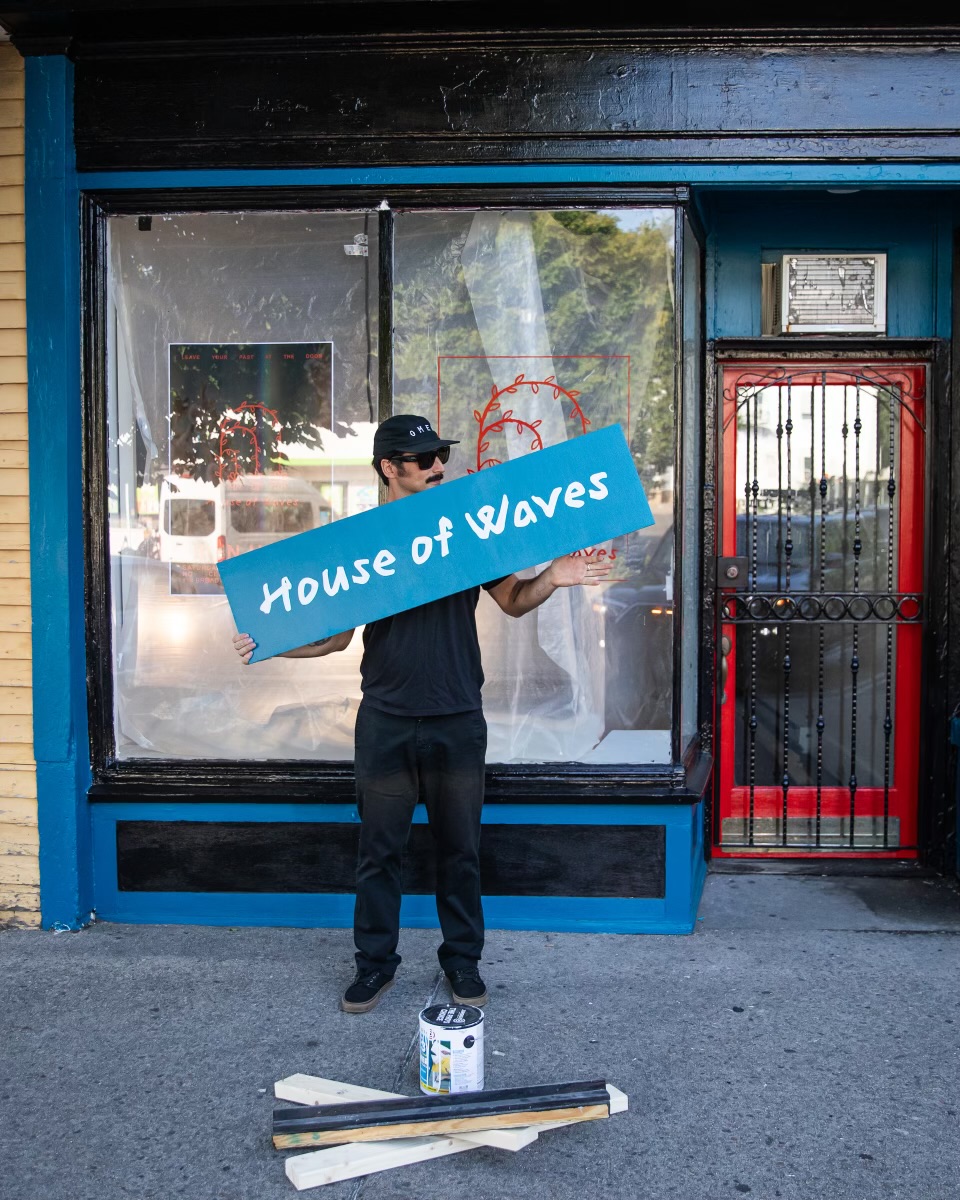 Local artist Patrick Murphy unveils 'House of Waves' on Broadway - What ...
