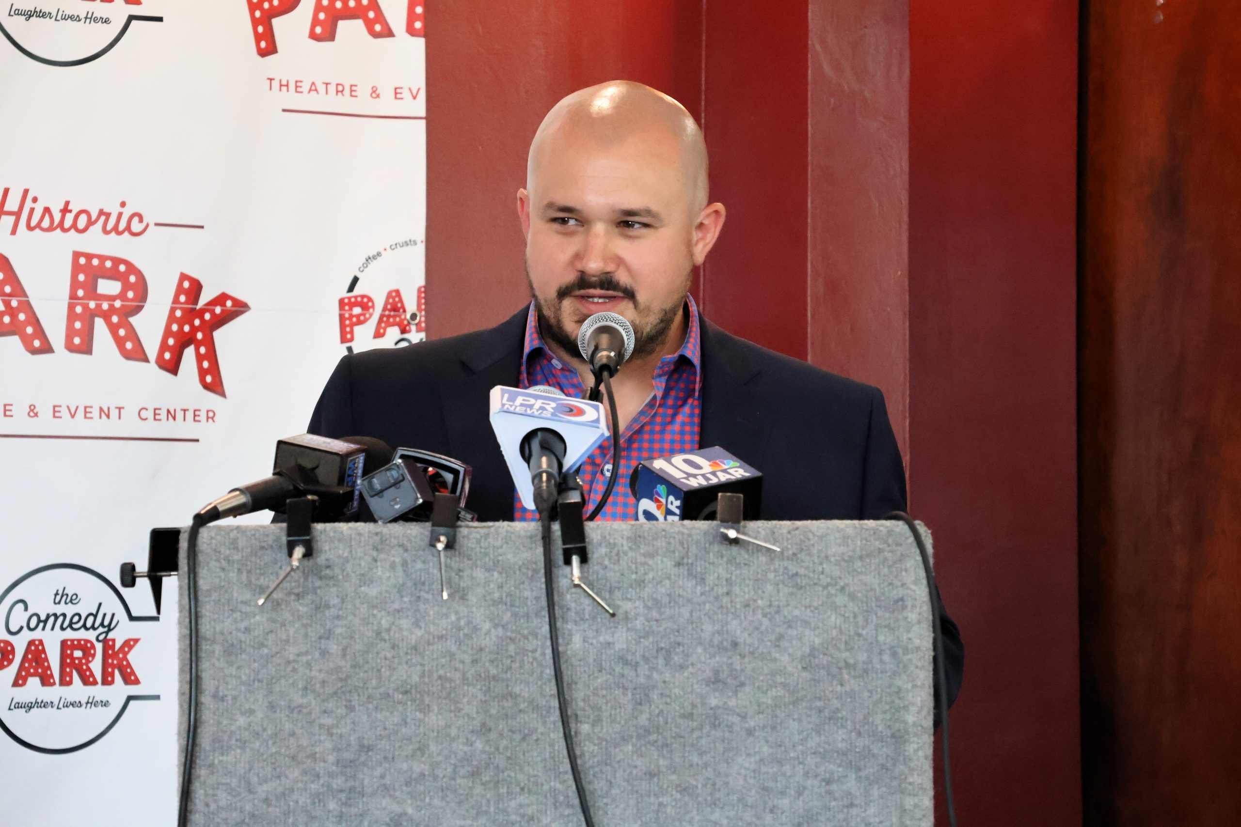 Brandon-Caron-Spectacle-Live - What's Up Newp