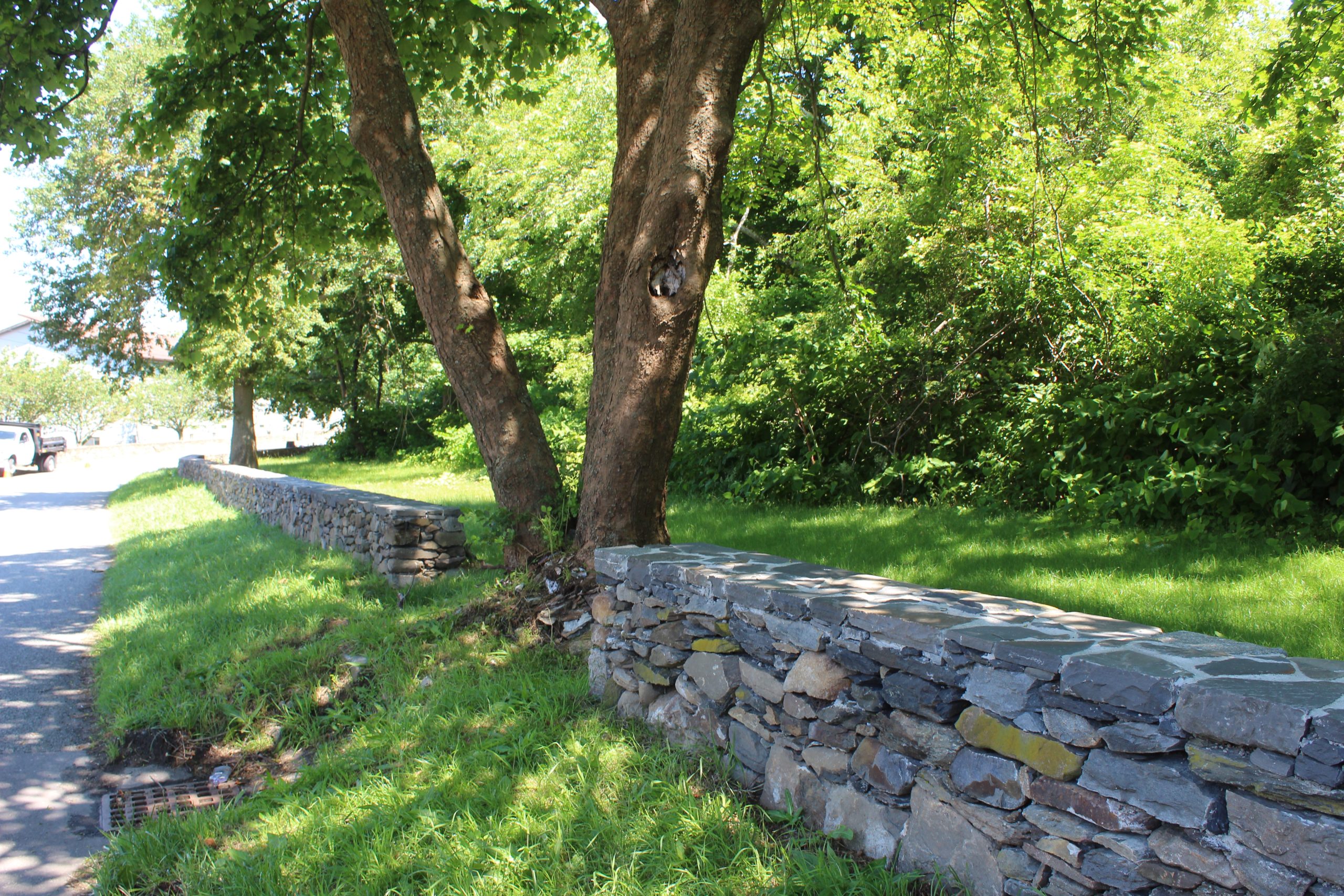 Restoration of stone walls at Miantonomi Park is completed - What's Up Newp