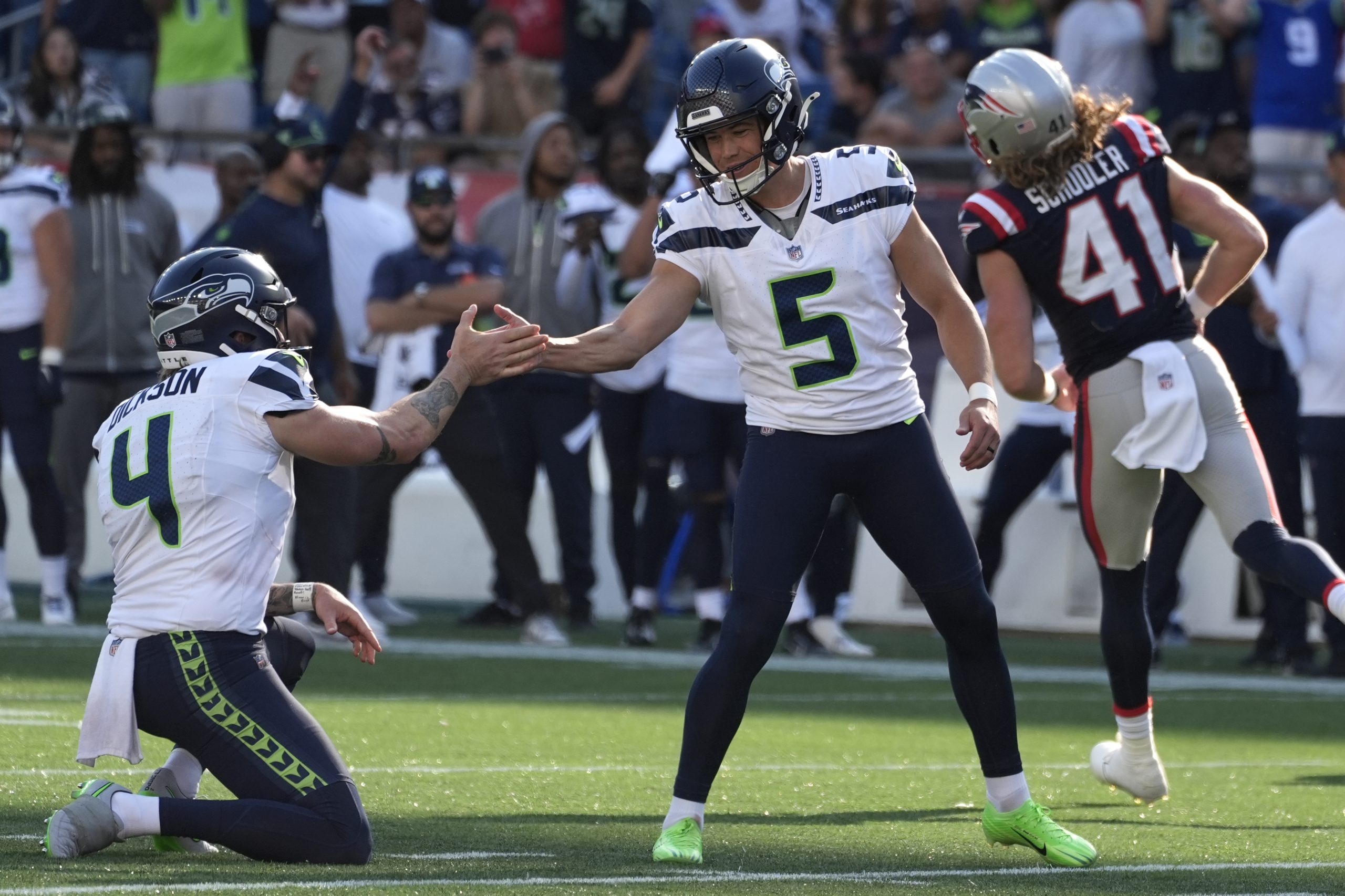 Jason Myers hits 31-yard field goal to lift Seahawks to a 23-20 ...
