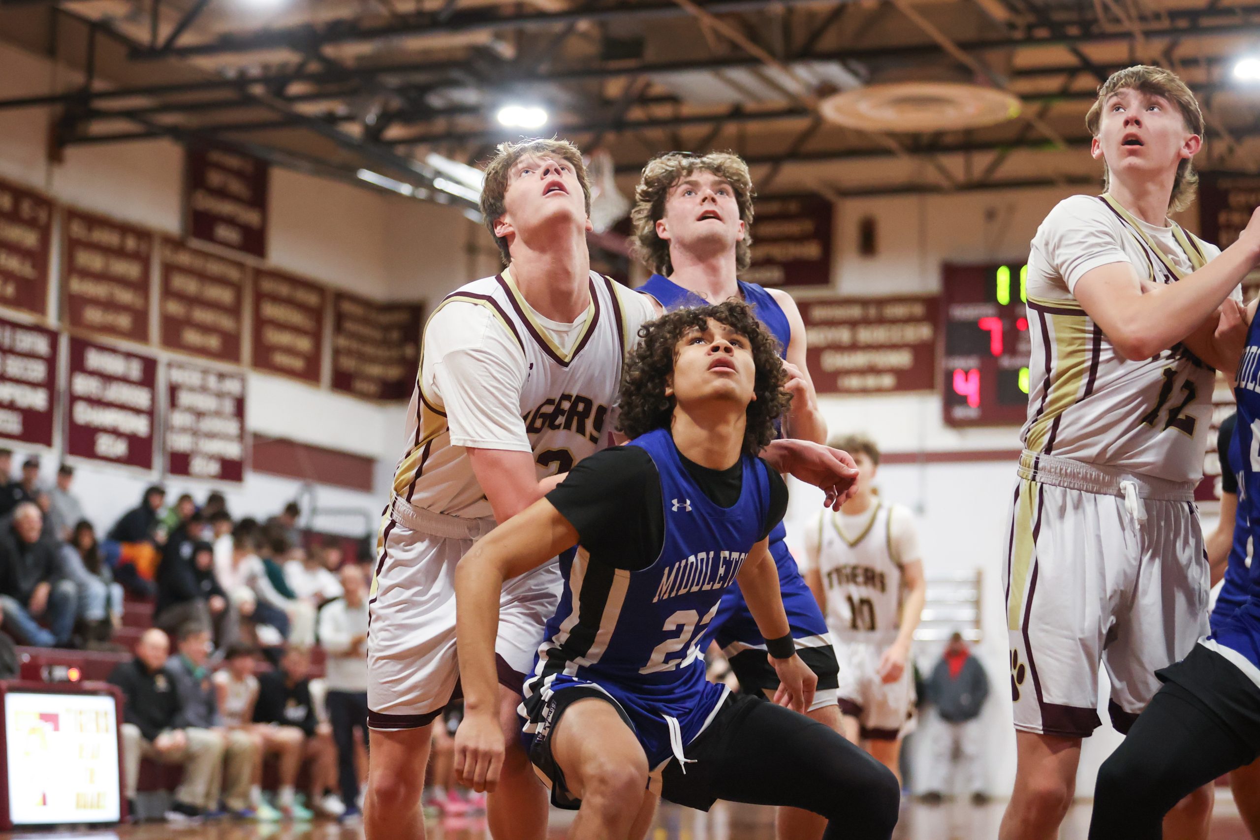 Middletown edges Tiverton in nail-biting basketball showdown - What's ...