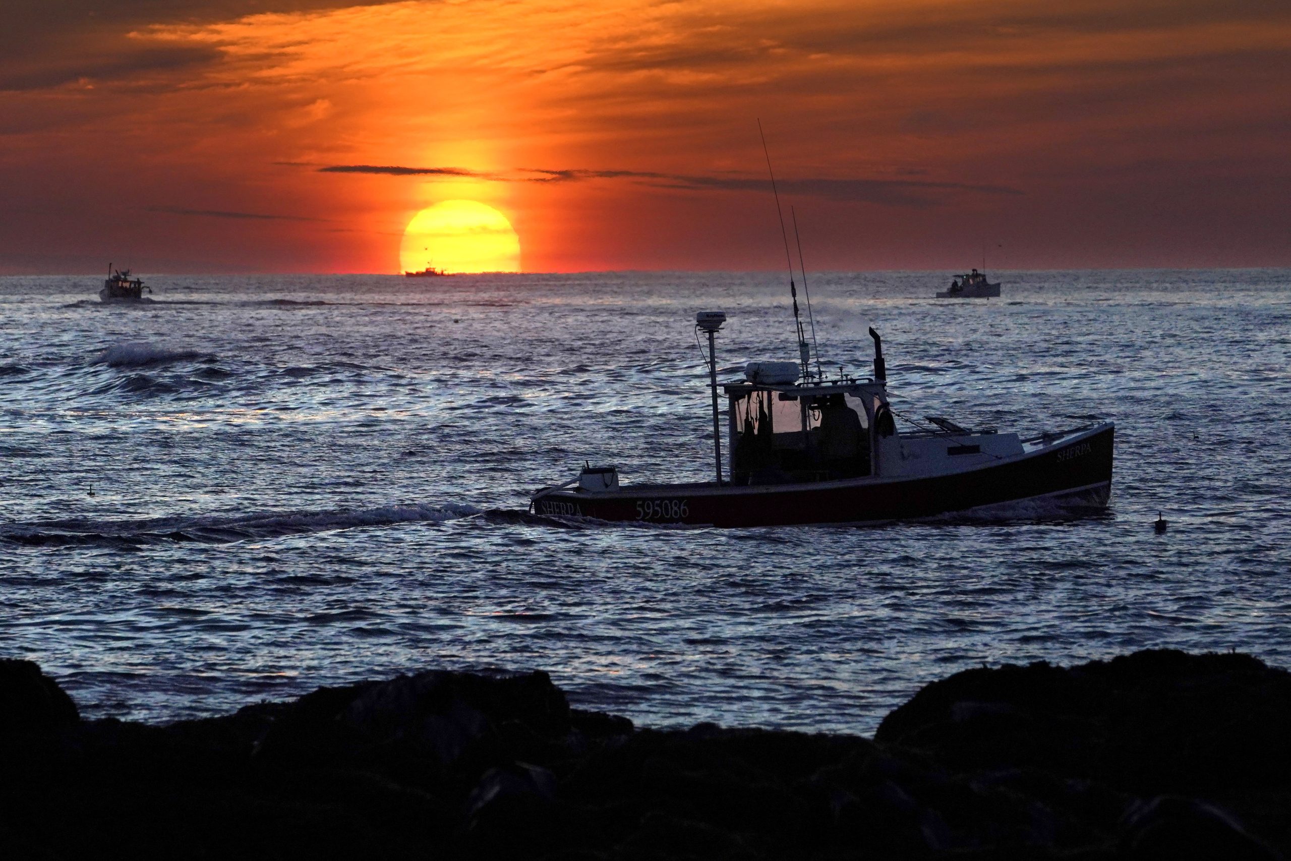 New England ocean warming slows but temperatures remain high - What's ...