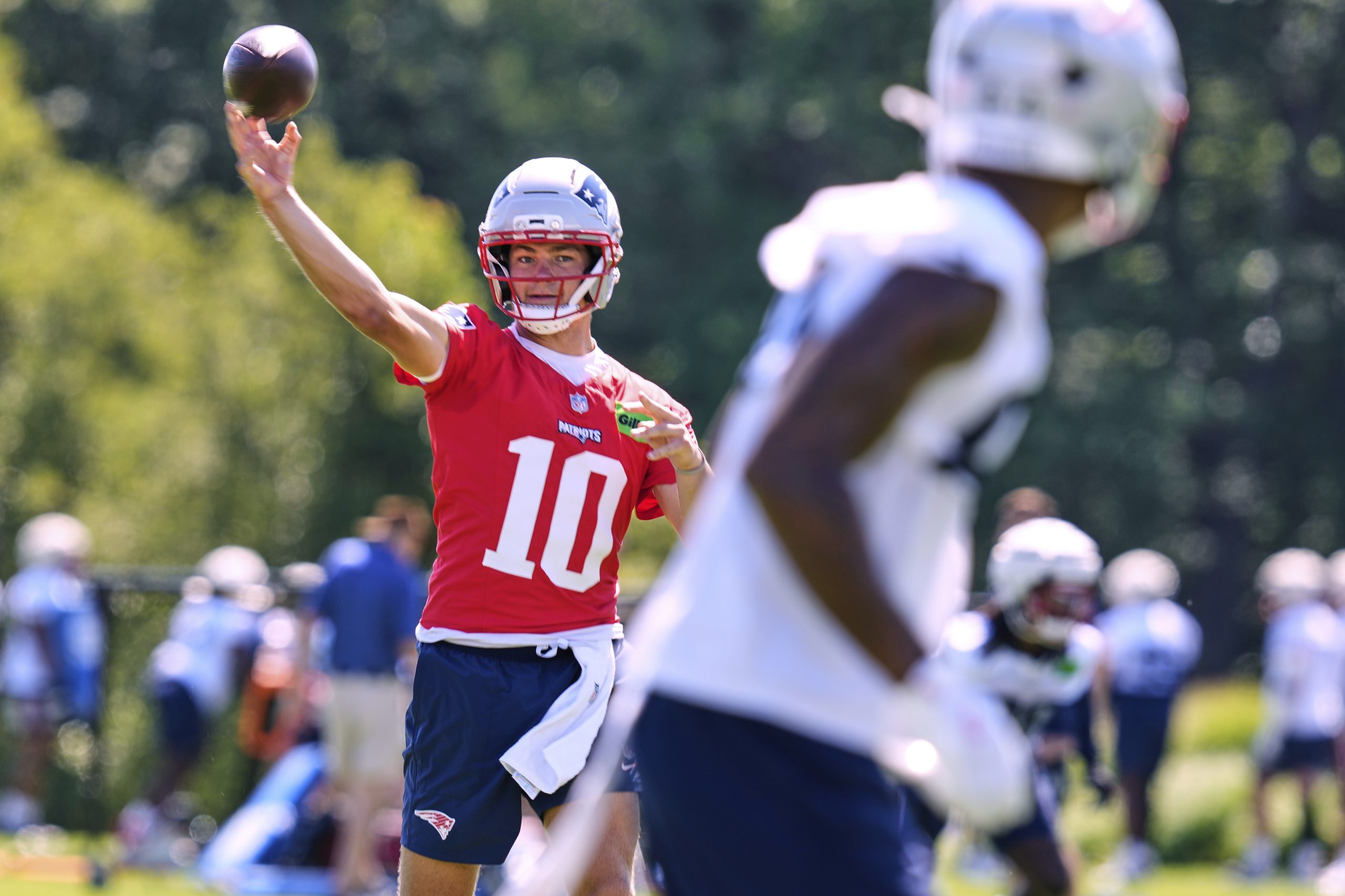 From rookie challenges to leadership: How Pats QB Drake Maye is ...